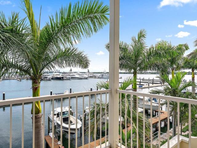 Luxury apartment complex for sale in West Palm Beach, Florida