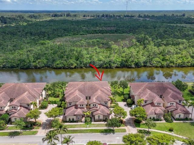 Luxury apartment complex for sale in West Palm Beach, United States