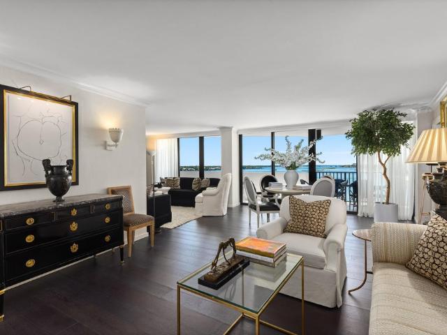 Luxury apartment complex for sale in West Palm Beach, United States