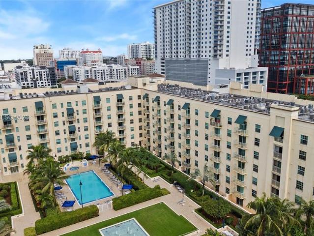 Luxury apartment complex for sale in West Palm Beach, United States