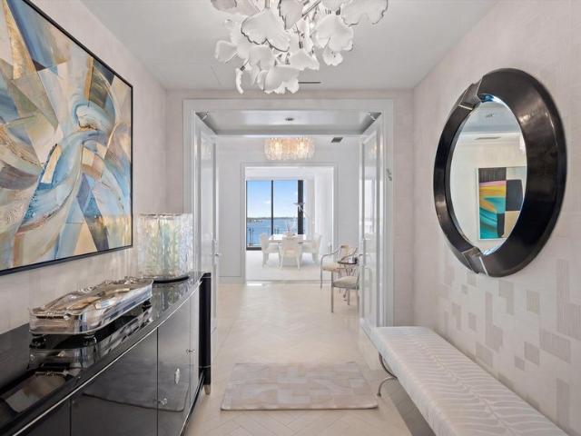 Luxury apartment complex for sale in West Palm Beach, United States