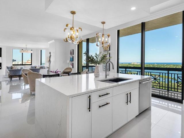 Luxury apartment complex for sale in West Palm Beach, United States