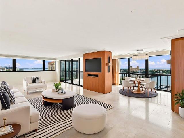 Luxury apartment complex for sale in West Palm Beach, United States