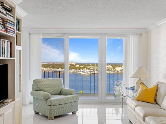 Luxury apartment complex for sale in West Palm Beach, United States