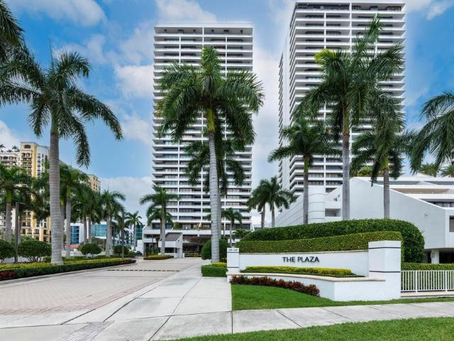 Luxury apartment complex for sale in West Palm Beach, United States