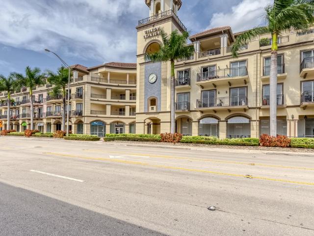 Luxury apartment complex for sale in Wilton Manors, United States