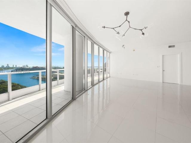 Luxury Apartment for sale in Miami, Florida