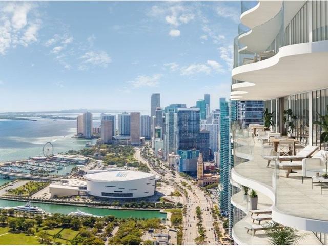 Luxury Apartment for sale in Miami, Florida