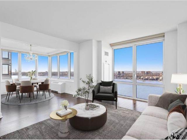 Luxury Apartment for sale in New York, United States