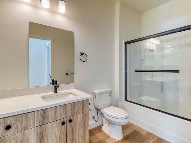 Luxury Apartment in La Pine! 1 Bedroom Apartment for Rent at 16510 Finley Butte Rd, La Pine, OR 97739