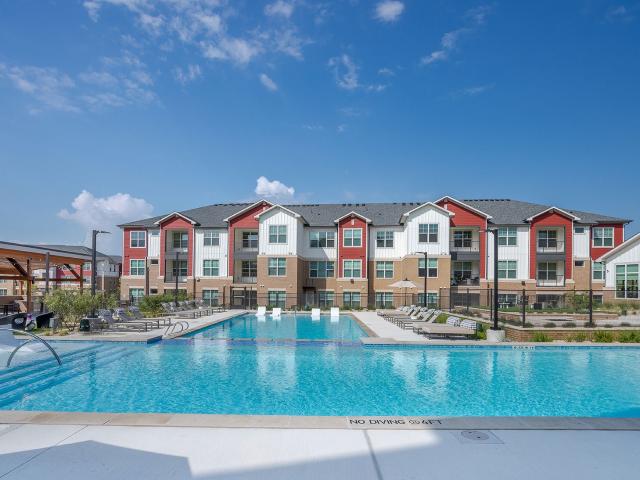 Luxury Apartment Living City Center