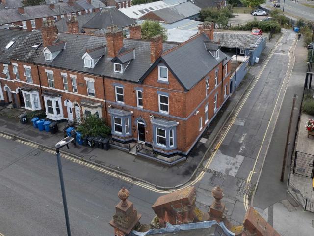 Luxury & Boutique HMO in Derby City Centre Studio 10