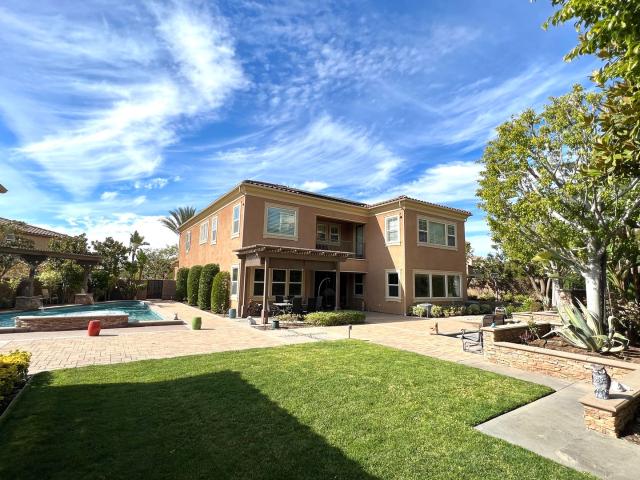 Luxury Estate with Pool on 0.32 Acre Lot – Prime Brea Location