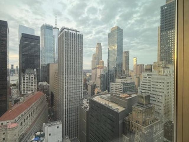 Luxury FiDi Apartment