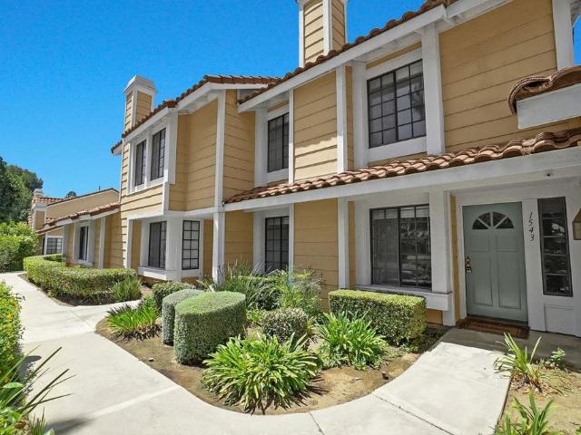 Luxury Flat for sale in Diamond Bar, California