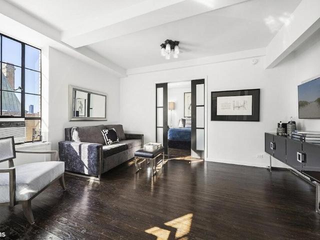 Luxury Flat for sale in Midtown West, United States