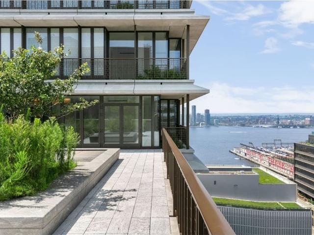 Luxury Flat for sale in New York, United States