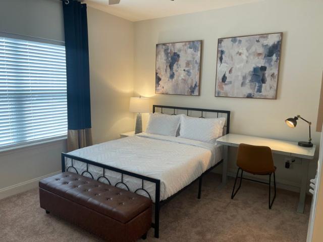 Luxury fully furnished private en suites