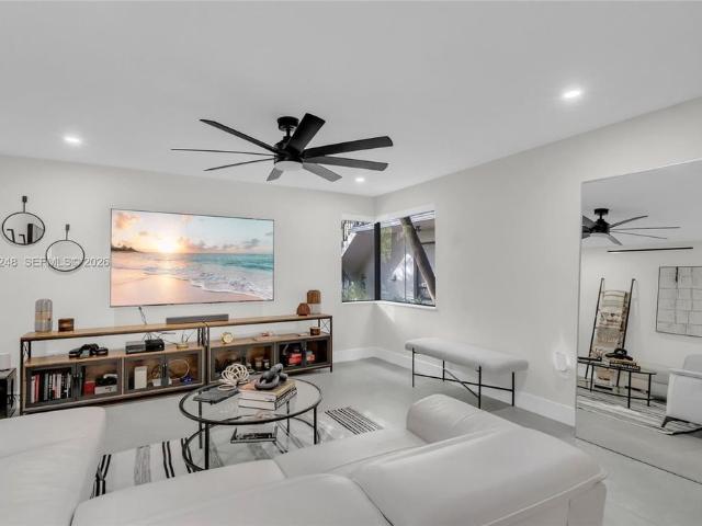 Luxury House for sale in Coral Gables, United States