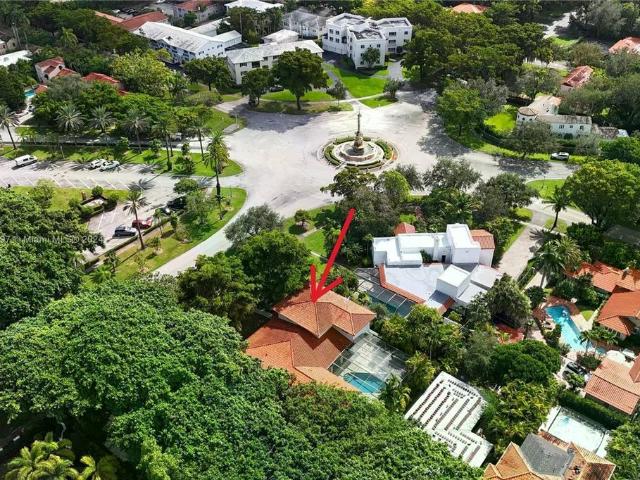 Luxury House for sale in Coral Gables, United States