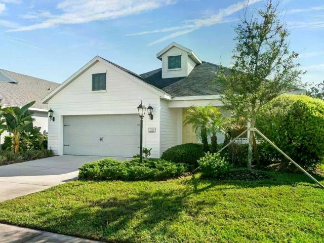 Luxury House for sale in Bradenton, Florida