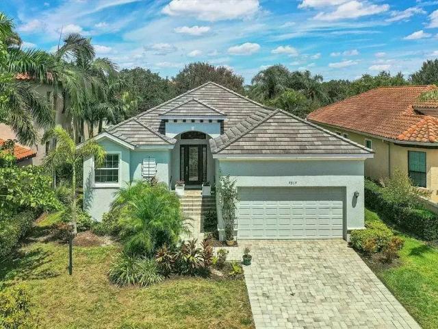 Luxury House for sale in Bradenton, Florida