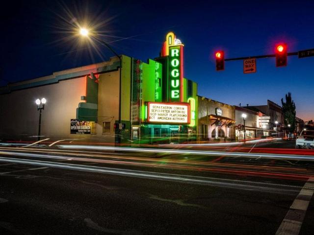 Luxury House for sale in Grants Pass, Oregon