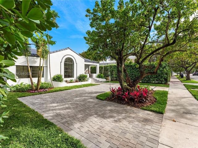 Luxury House for sale in Miami Beach, Florida