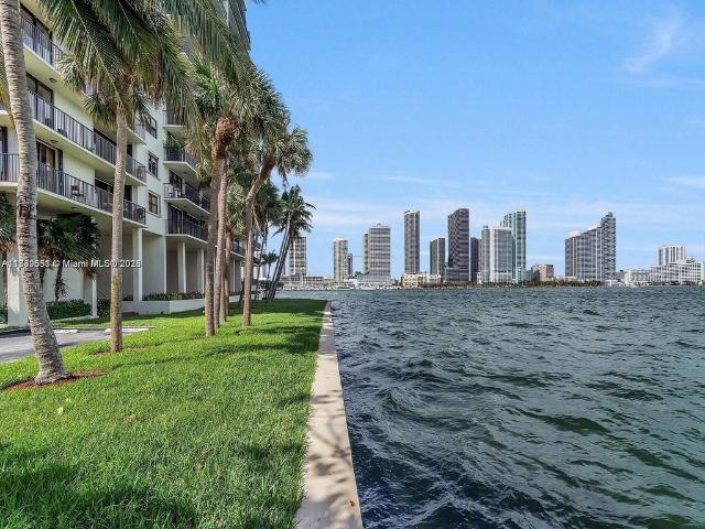 Luxury House for sale in Miami, Florida