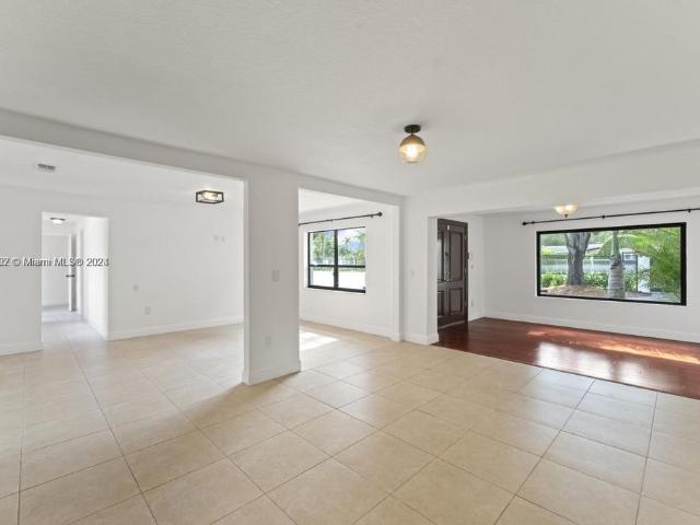 Luxury House for sale in Miami, United States