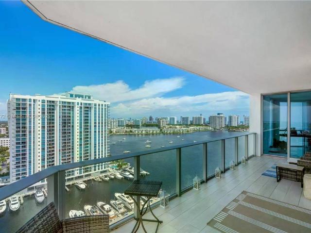 Luxury House for sale in North Miami Beach, United States