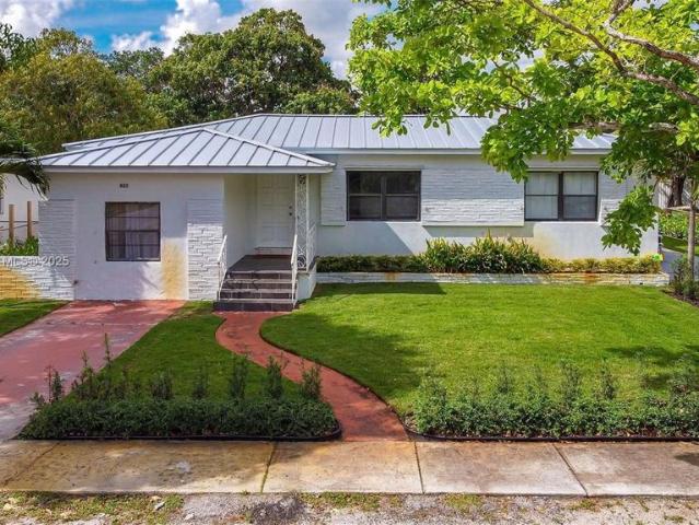 Luxury House for sale in North Miami, Florida