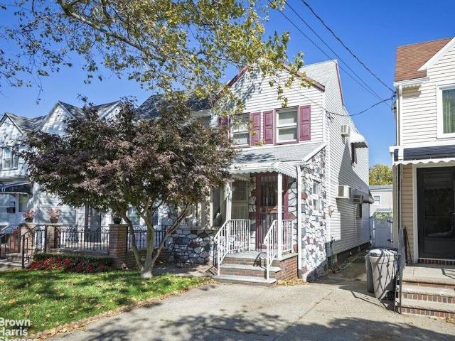 Luxury House for sale in New York