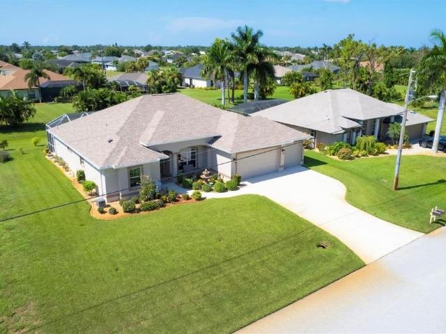 Luxury House for sale in Rotonda, Florida