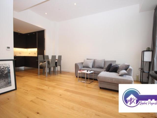 Luxury One Bed Flat in Angel N1