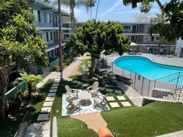 LUXURY LIVING AT AN AFFORDABLE PRICE 2 Bedroom Apartment for Rent at 10751 Rose Ave, Los Angeles, CA 90034 Mar Vista