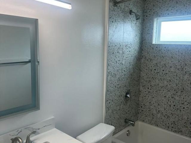 LUXURY LIVING AT AN AFFORDABLE PRICE 2 Bedroom Apartment for Rent at 10751 Rose Ave, Los Angeles, CA 90034 Mar Vista