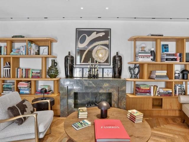 Luxury living in Paddington, W2 – Zone 1 — brand new stylish 1 & 2 bedroom apartments nestled in beautiful landscaping within a secure residential development.Enquire now to secure your new home
