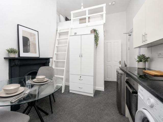 Luxury Mezzanine Studio Apartment!