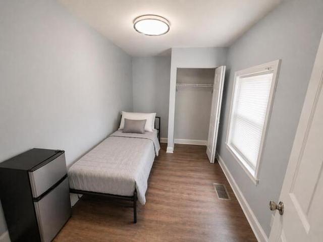 Luxury South Shore Living | Smart Rooms + Sauna + Garage Parking + Weekly Professional Cleaning