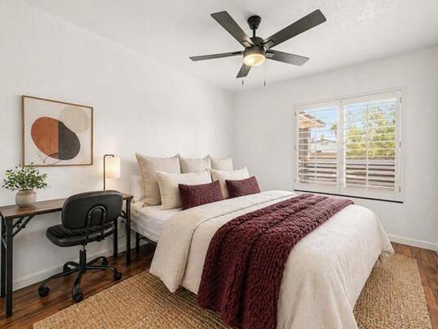 Luxury Scottsdale Home Large Bedrooms Beautiful yard, Professionally Managed and more!