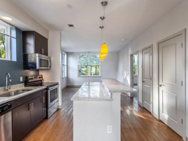 Luxury studio apt for rent in Stratford CT