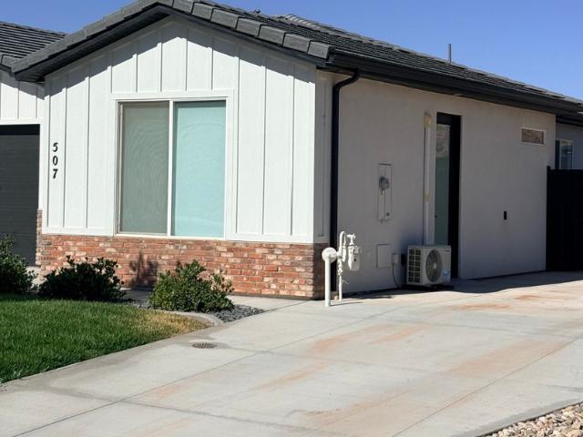 Luxury Studio Casita in Grandpa's Pond – UTILITIES AND INTERNET INCLUDED!