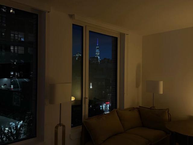 Luxury Studio in East Village: Keep all Furniture!
