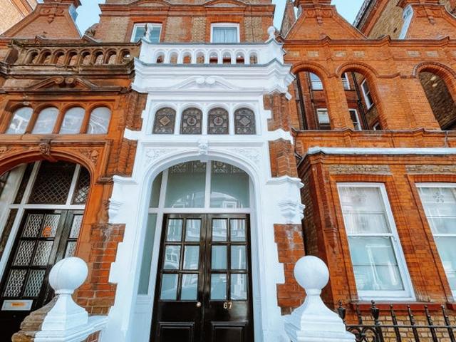 Luxury Studio in Prime South Kensington £1650 PMC
