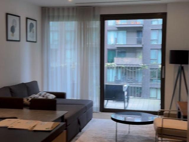 Luxury Summer Sublet | Legacy Building, London