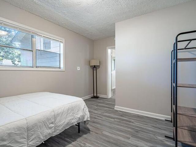 Luxury Rooms in College Park | Private Baths | Private Entrance & Deck Access