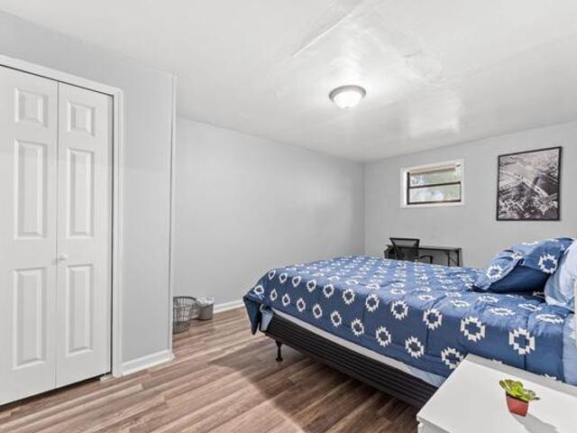 LUXURY ROOMS | StarCity Homes | Modern & Large Jacksonville Home! | Stark Manor | Bi Weekly Cleans! |