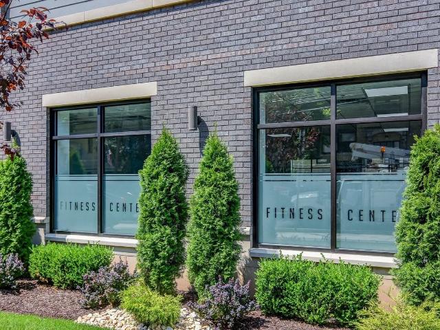 Luxury Rental With Private Parking 2 Bedroom Apartment for Rent at 321 S Broad St, Elizabeth, NJ 07202