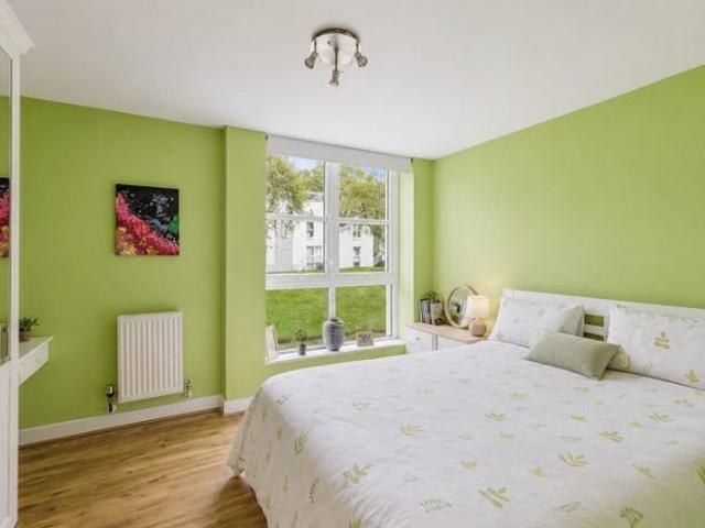 ✨ Luxury Riverside Apartment | Barrier Point E16 |